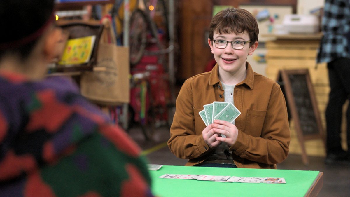 Molly and Mack - Series 3: 4. Game Day - BBC iPlayer