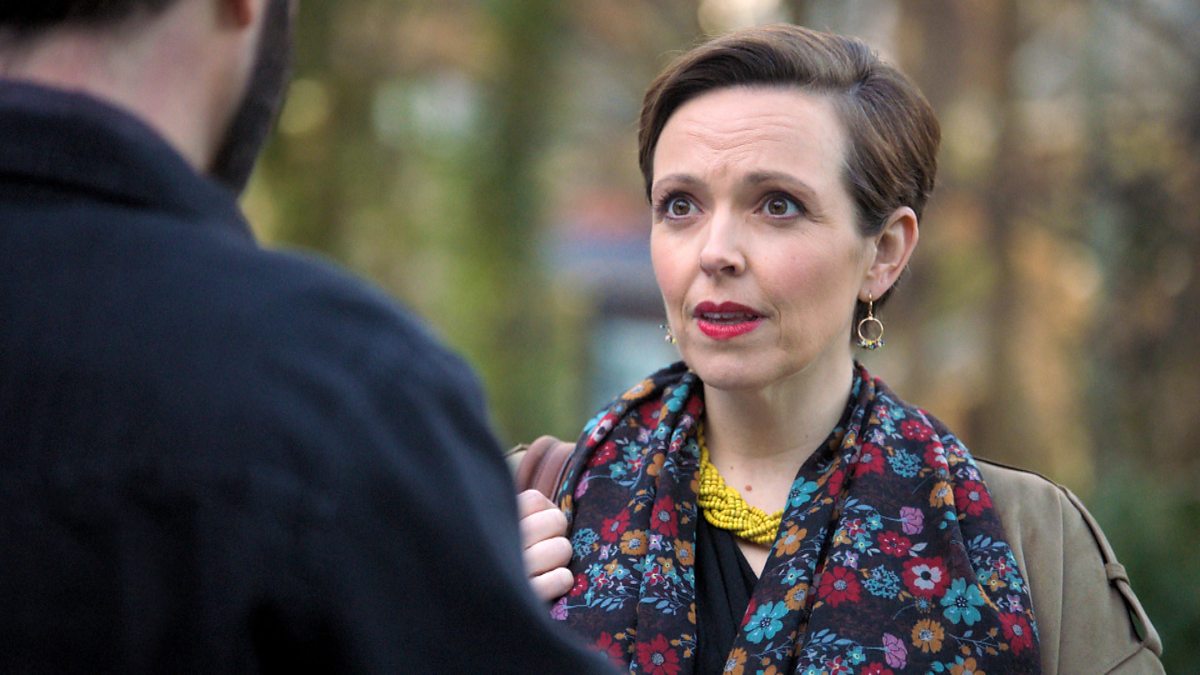 Molly and Mack - Series 3: 20. The Proposal - BBC iPlayer