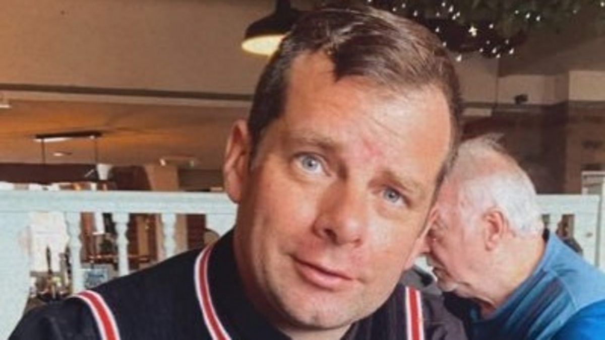 BBC Radio Merseyside - Daybreak with Helen Jones, Kevin Duala sits in ...