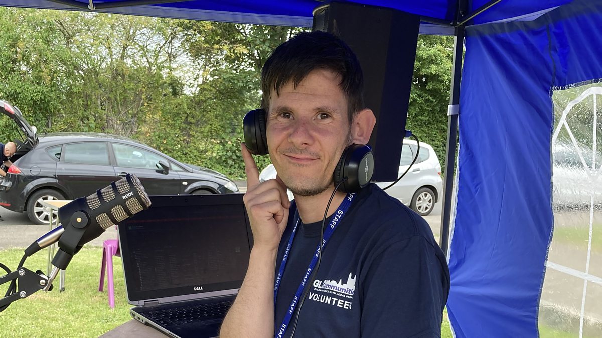 BBC Radio Gloucestershire - Steve Kitchen, David Smith sits in (20/08 ...