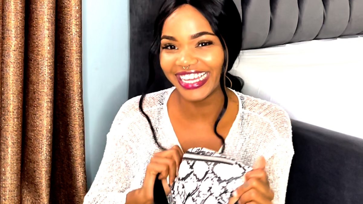 BBC World Service - This Is Africa, Rosa Ree, Rosa Ree; What's in my bag?