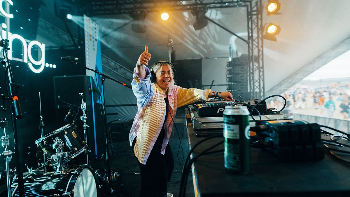 BBC Local Radio - BBC Introducing - North East, Meg Ward & Martha Hill ...