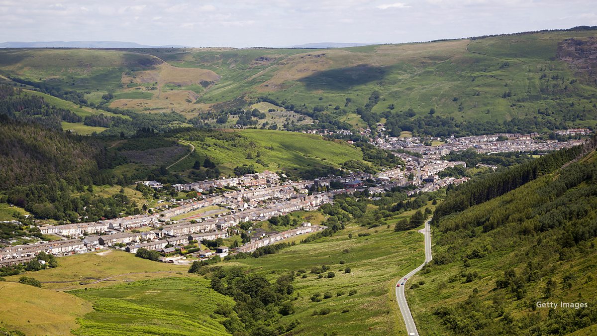 BBC Radio Wales - Twelve Hours in Treorchy