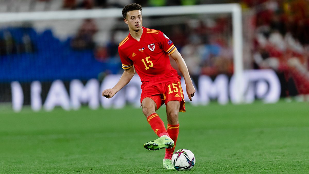 S4C - Sgorio, S Rhyngwladol, Sgorio: Y Weriniaeth Tsiec v Cymru