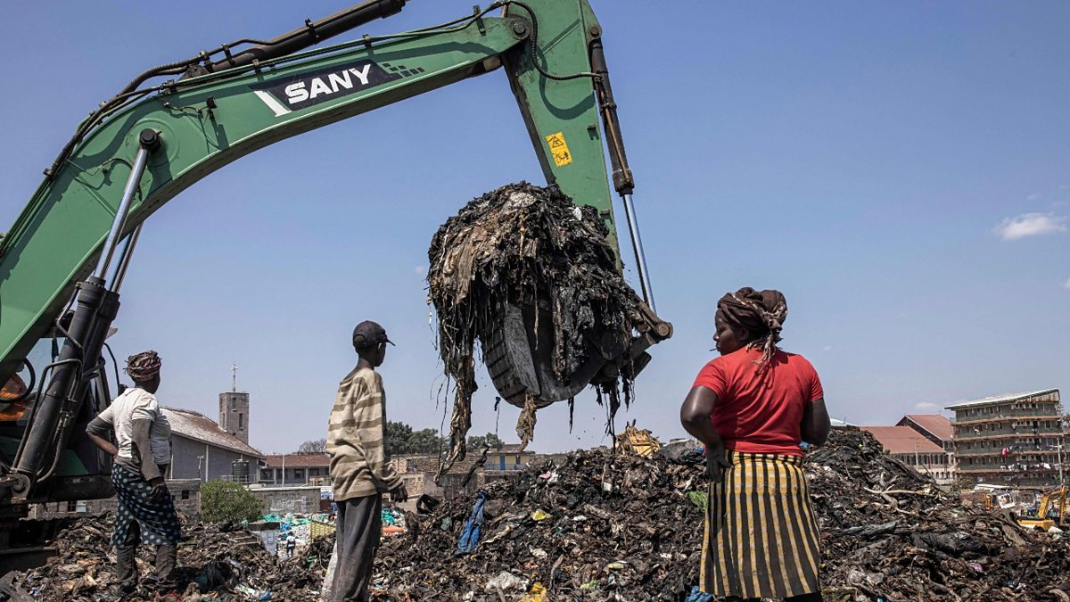 BBC World Service - Business Daily, Life at Kenya's Dandora rubbish dump