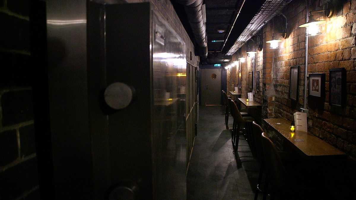 BBC Radio Humberside - Kofi Smiles, 18/10/2021, Bar in a bank vault