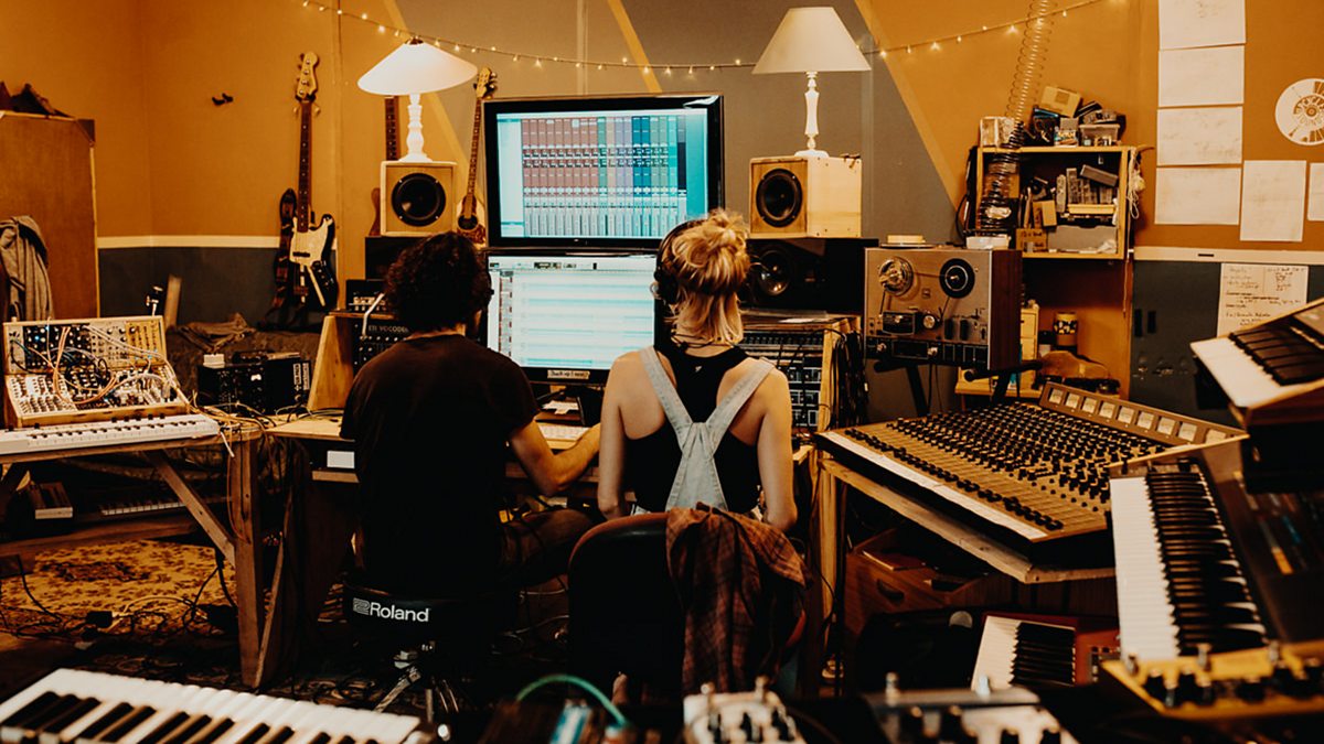 BBC Radio Oxford - BBC Music Introducing in Oxfordshire, Introducing ...