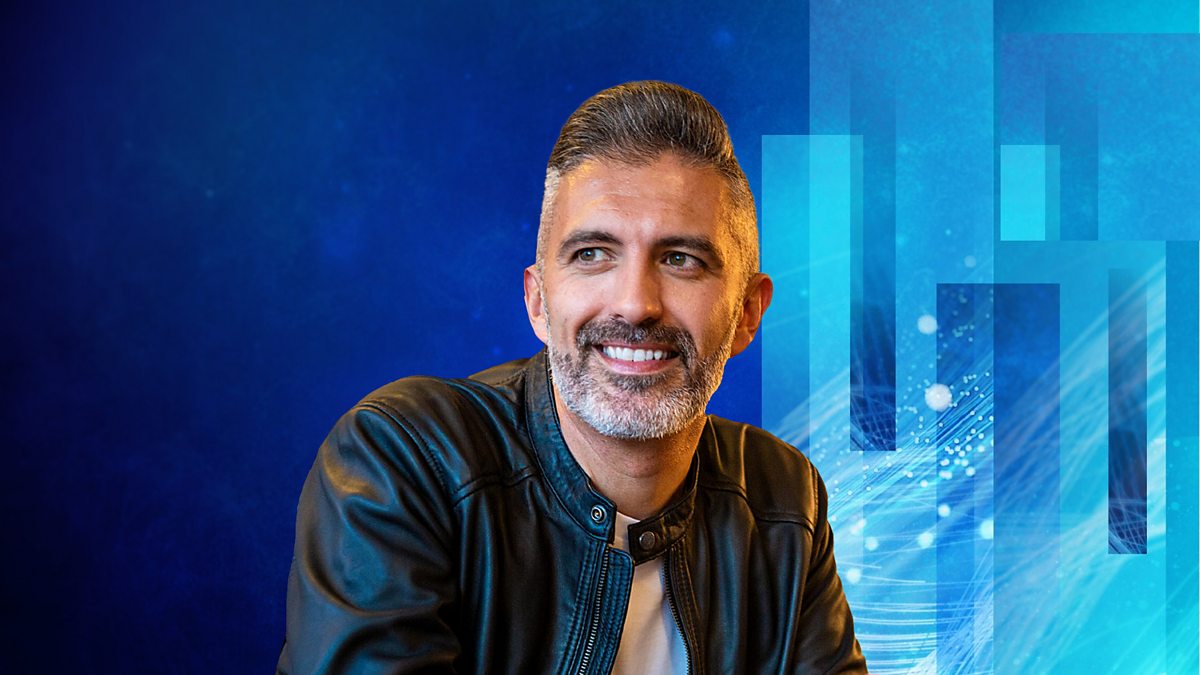 BBC Radio Cymru - Ifan Jones Evans, Dylan Morris yn westai