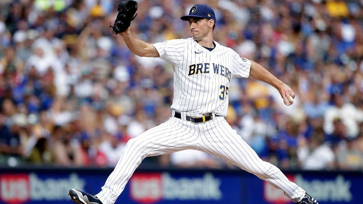 BBC World Service - Not by the Playbook, The greenest man in baseball