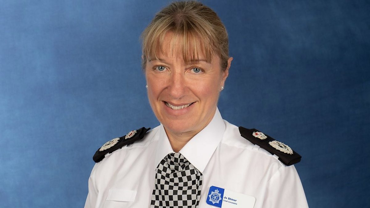 BBC Local Radio - Sarah Gorrell, 09/11/2021, Sussex Police Chief ...