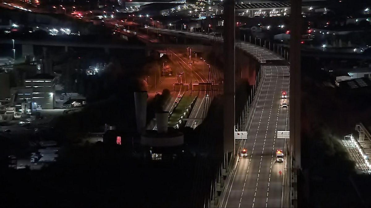BBC One - South East Today, Behind the scenes on the QE2 Bridge on the ...