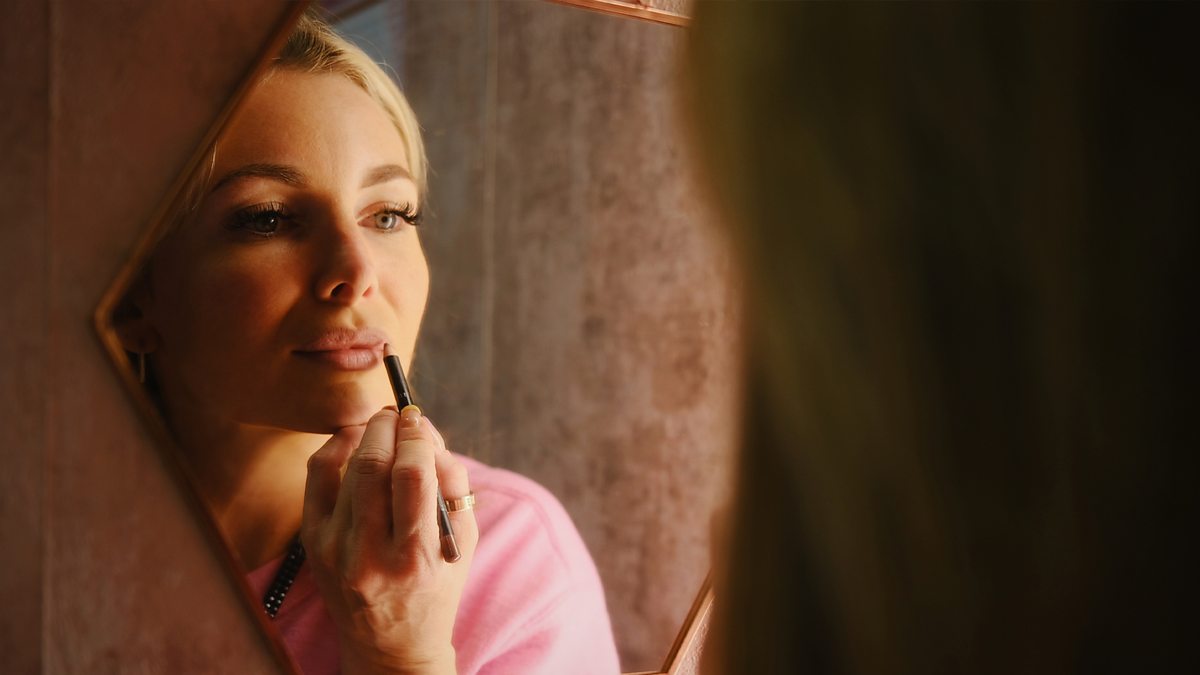 Angels of the North - Series 3: Big Tyne: 2. Before bed, no biccies ...