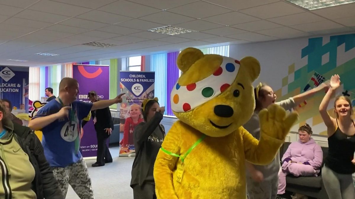 BBC Radio Cornwall - Julie Skentelbery, 19/11/2021, Pudsey dancing at ...