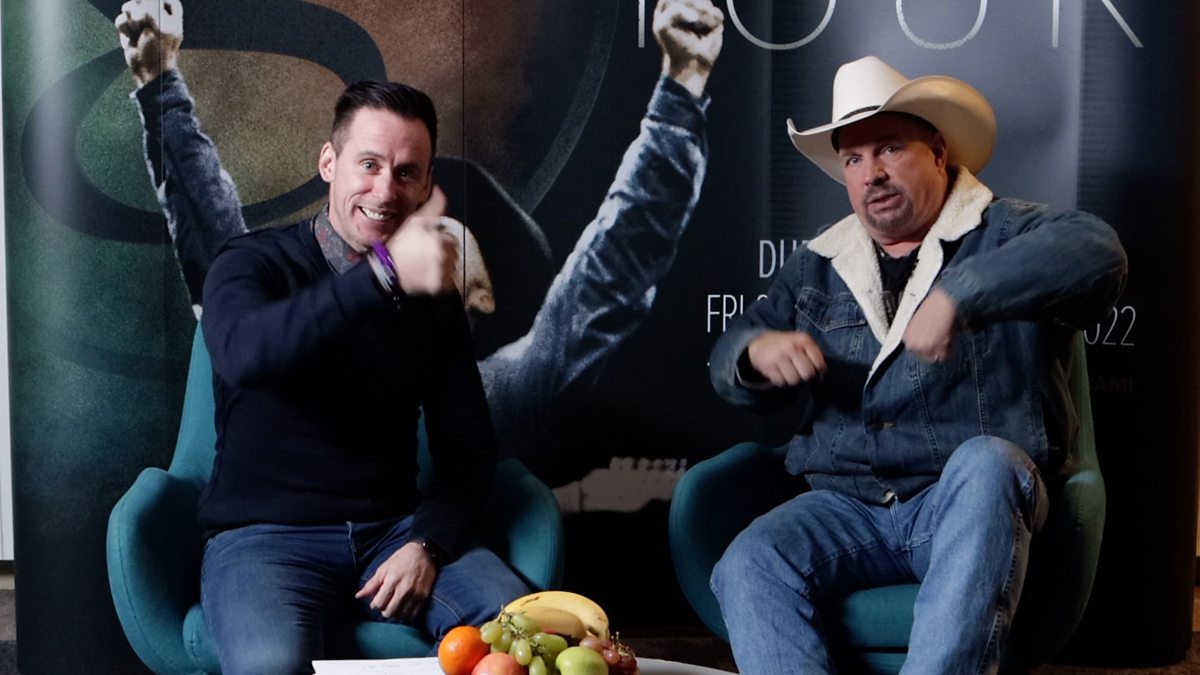 BBC Radio Ulster - Connor Phillips, With Garth Brooks, Garth Brooks