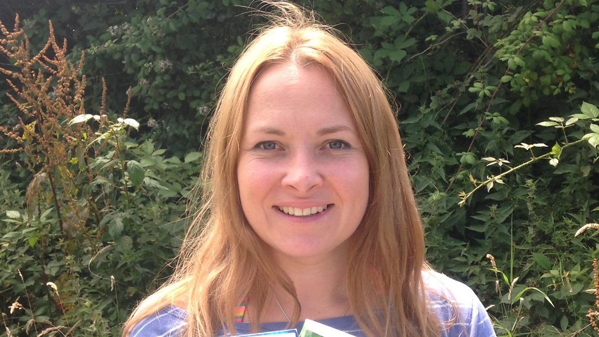 BBC Radio Cornwall - Tiffany Truscott, 06/12/2021, Forager Emma Gunn ...