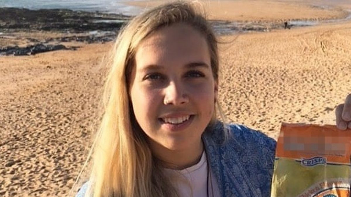 BBC Radio Cornwall - Julie Skentelbery, 13/12/2021, BIG GUEST Emily ...