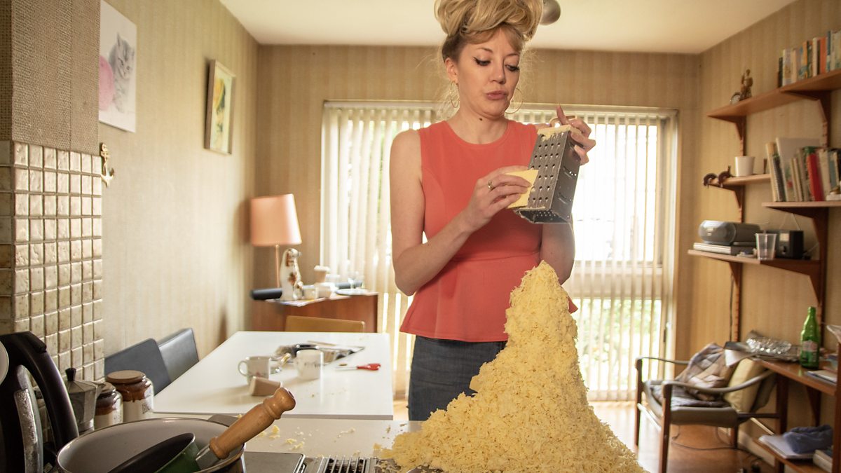 BBC Two - Mandy, Series 2, Ep6 - The Curse of Mandy Carter