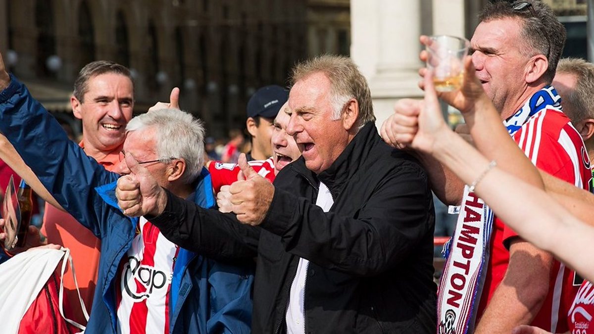 BBC Radio Solent - Lou Hannan, Christmas Day (25/12/2021), Dave ...