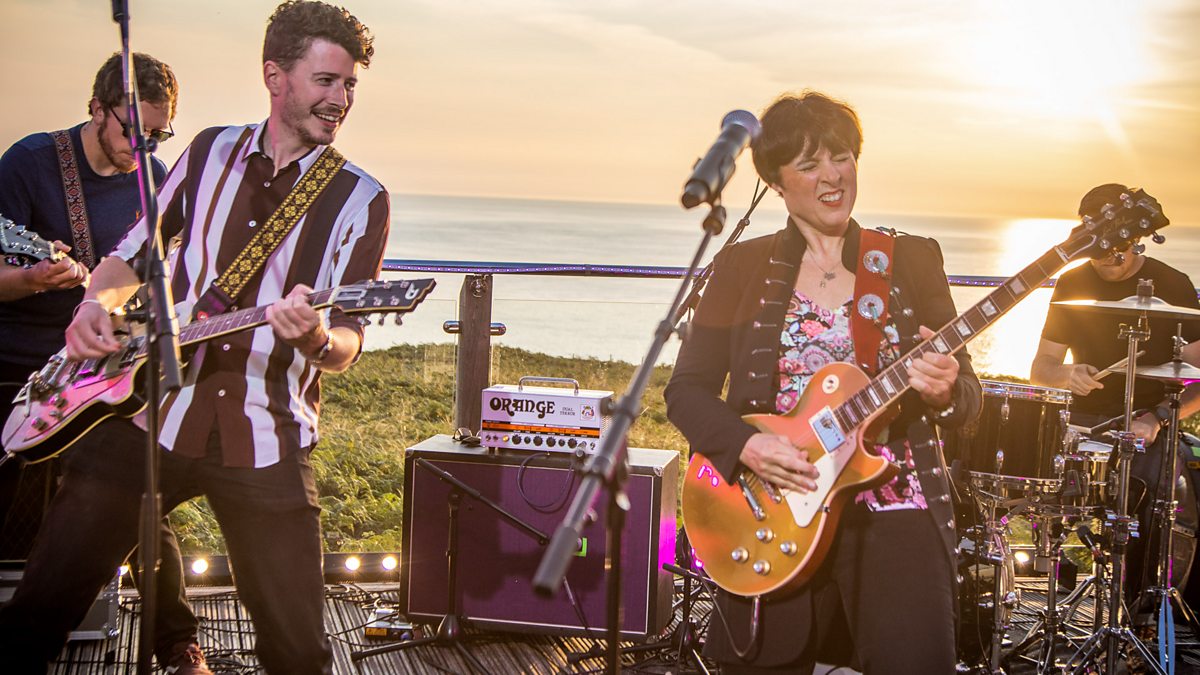 S4C - Canu Gyda Fy Arwr, Cyfres 2, Osian Williams / Candelas