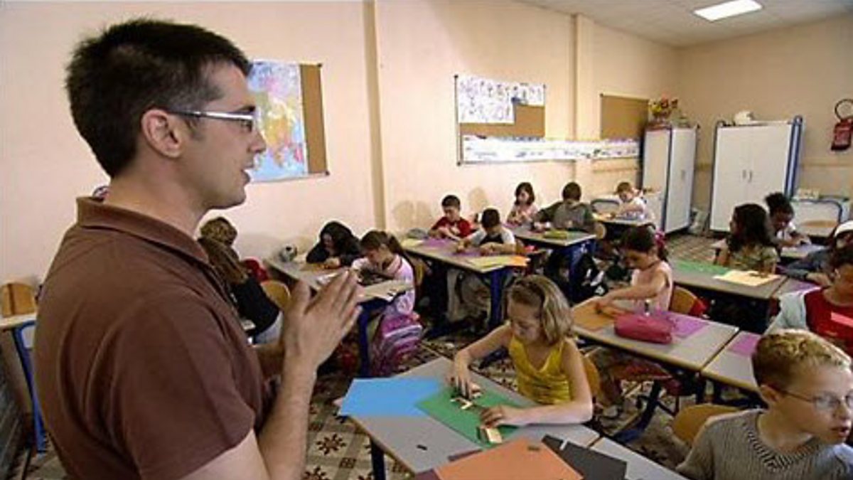 BBC Two - Being French, A primary school in Marseille