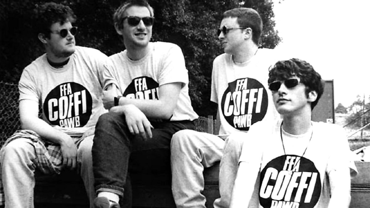 BBC Radio Cymru - Rhys Mwyn, Hey Vidal yn 30 oed