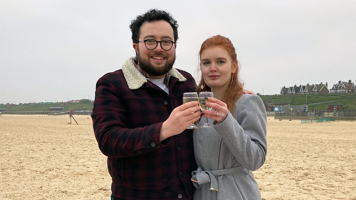 BBC Radio Norfolk - Chris Goreham, A surprise proposal on Gorleston beach