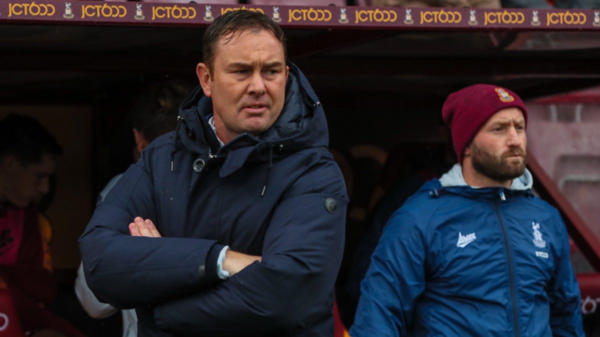 BBC Radio Leeds - West Yorkshire Sport Daily, 'It's moving time now.'