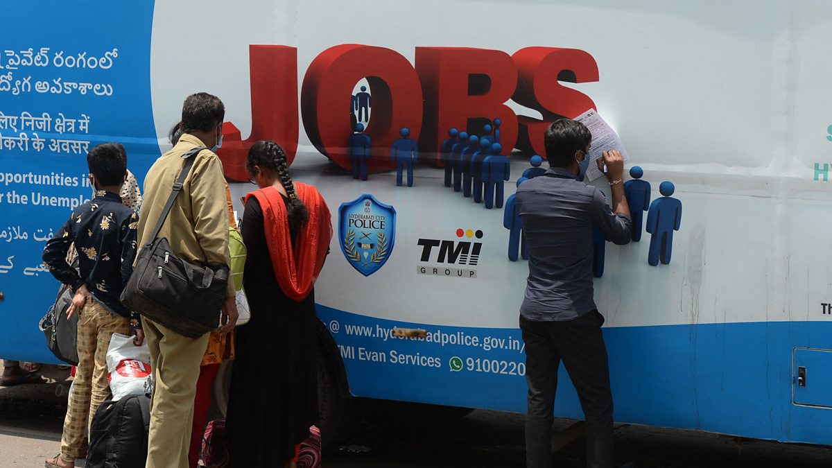 BBC World Service - WorklifeIndia, How can India tackle the jobs crisis?