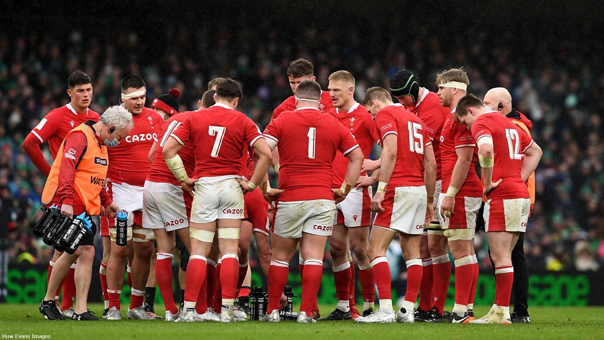 BBC Radio Wales - Scrum V, S5 E21: Wales humbled at the Aviva