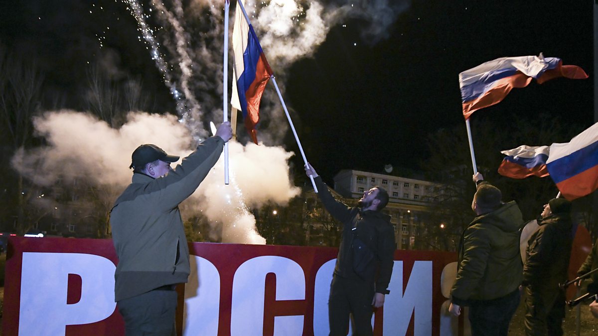 BBC News - Big Boss Interview, Russia recognises breakaway Ukraine regions