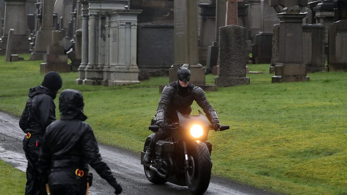 BBC News - Scotland, The Batman stars on Glasgow as Gotham City