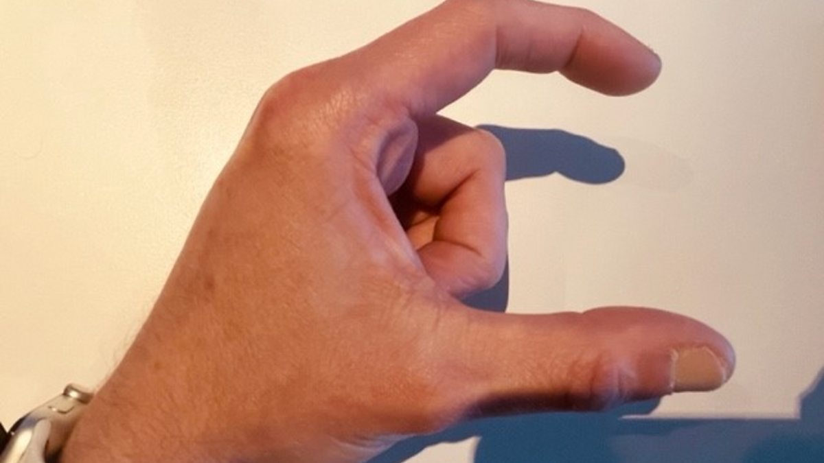BBC Radio Cumbria - Darren Milby, How easy is it to learn Sign Language?