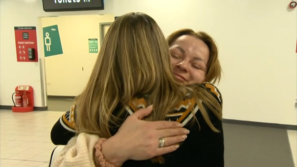 BBC Radio Northampton - Annabel Amos, 16/03/2022, Family arrives in ...