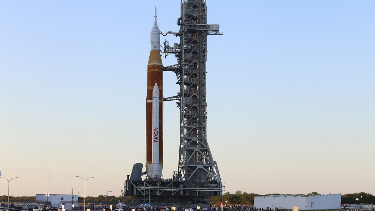 BBC World Service - Newshour, Nasa: Giant SLS Moon rocket prepares for ...