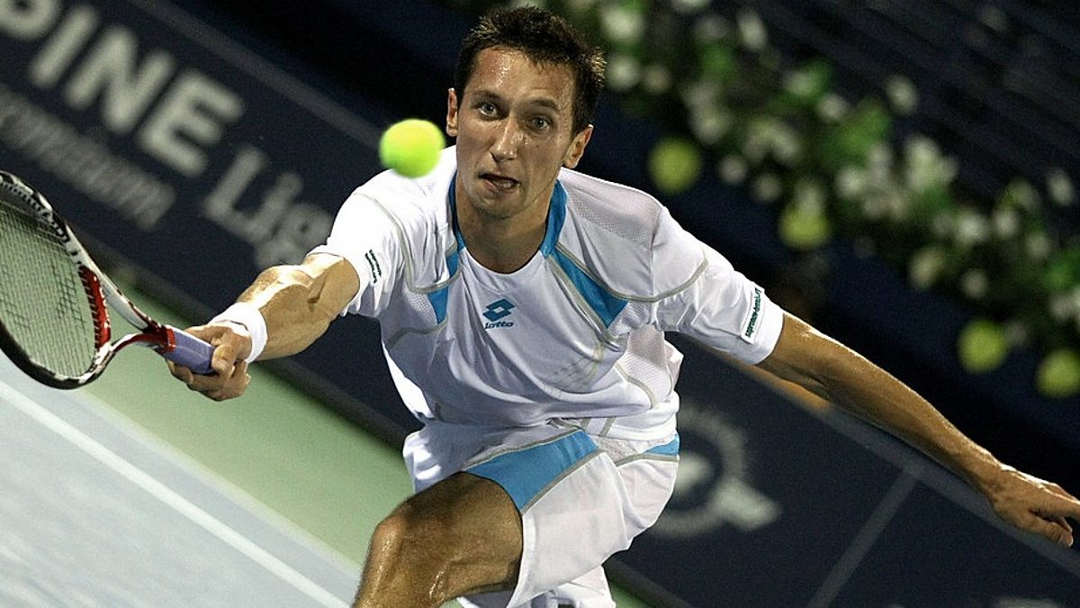 BBC World Service - Weekend, Sergiy Stakhovsky: Swapping rackets for ...