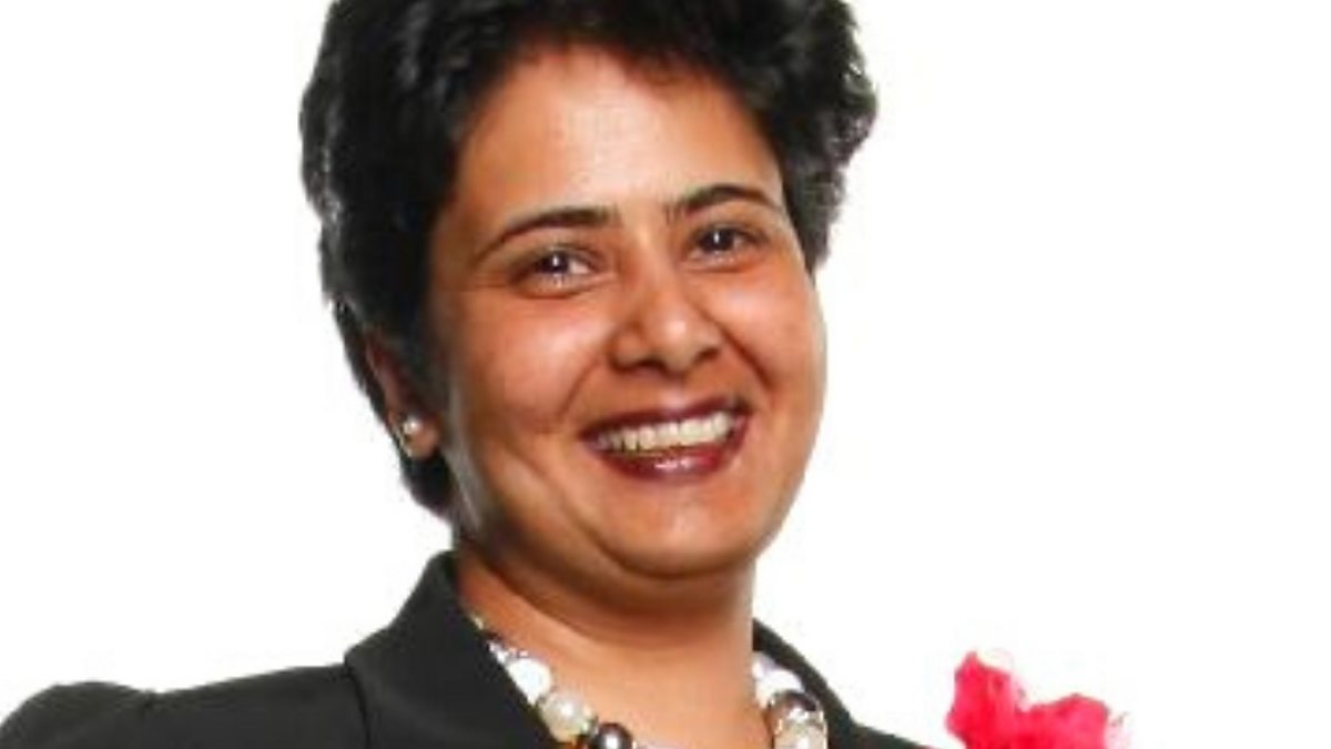 BBC Radio Cornwall - Julie Skentelbery, 25/03/2022, Bhavna Raithatha