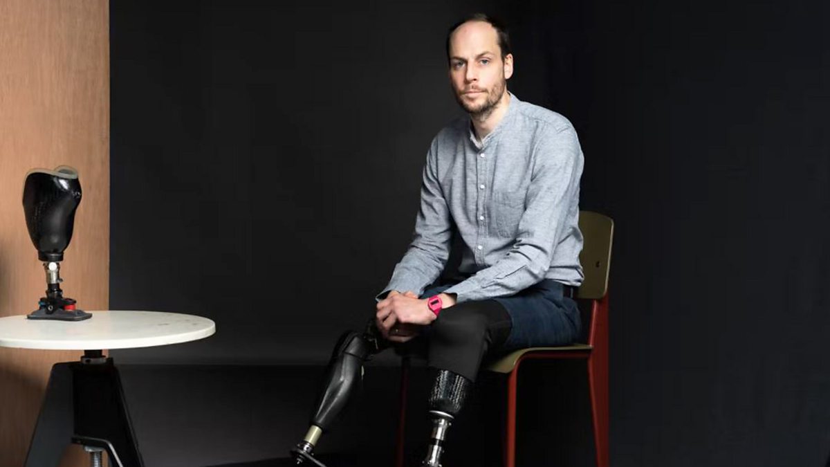 BBC Radio 4 - Hybrid Humans by Harry Parker