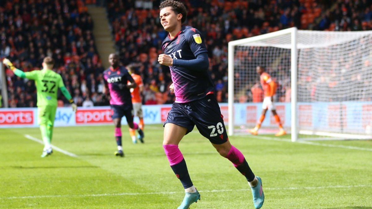 BBC Radio Nottingham - Matchday, "That's magnificent!" - Blackpool 1-4 ...