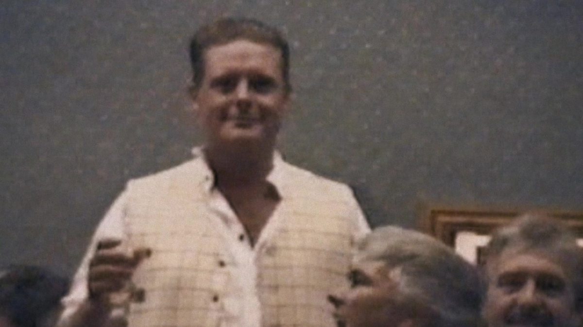 BBC Two - Gazza, Series 1, Episode 2, How the News of the World got ...