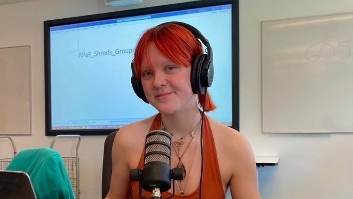 BBC Radio Manchester - Michelle Dignan, Seagulls in Urmston (26/04/2022 ...