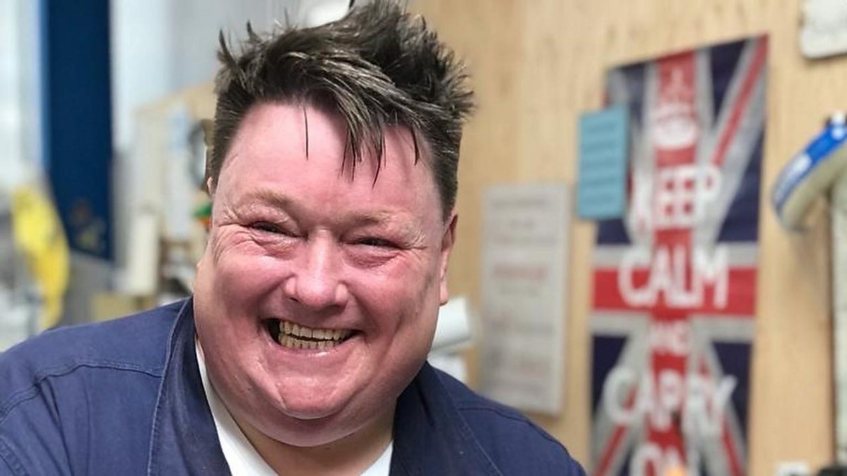 BBC Radio Kent - Pat Marsh on BBC Radio Kent, 25/04/2022, Pat talks to ...