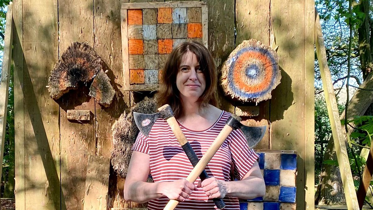 BBC Radio Leicester - Jo Bostock, 06/05/2022, Axe throwing: Challenge Jo #2