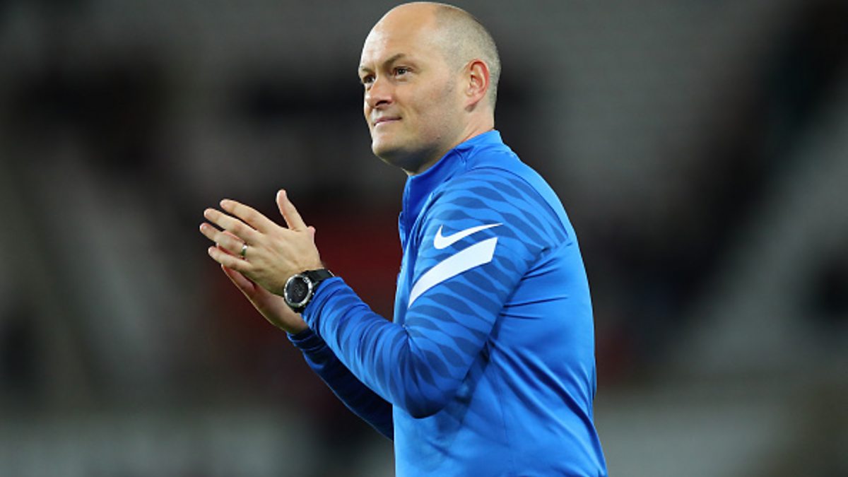 BBC Radio Newcastle - Total Sport - North East, Alex Neil speaks ahead ...