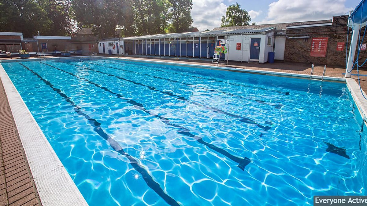 BBC Radio Leicester - Jo Bostock, 27/05/2022, Ashby Lido reopens