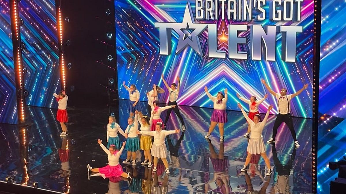 BBC Radio Northampton - Annabel Amos, It's semi-final time!