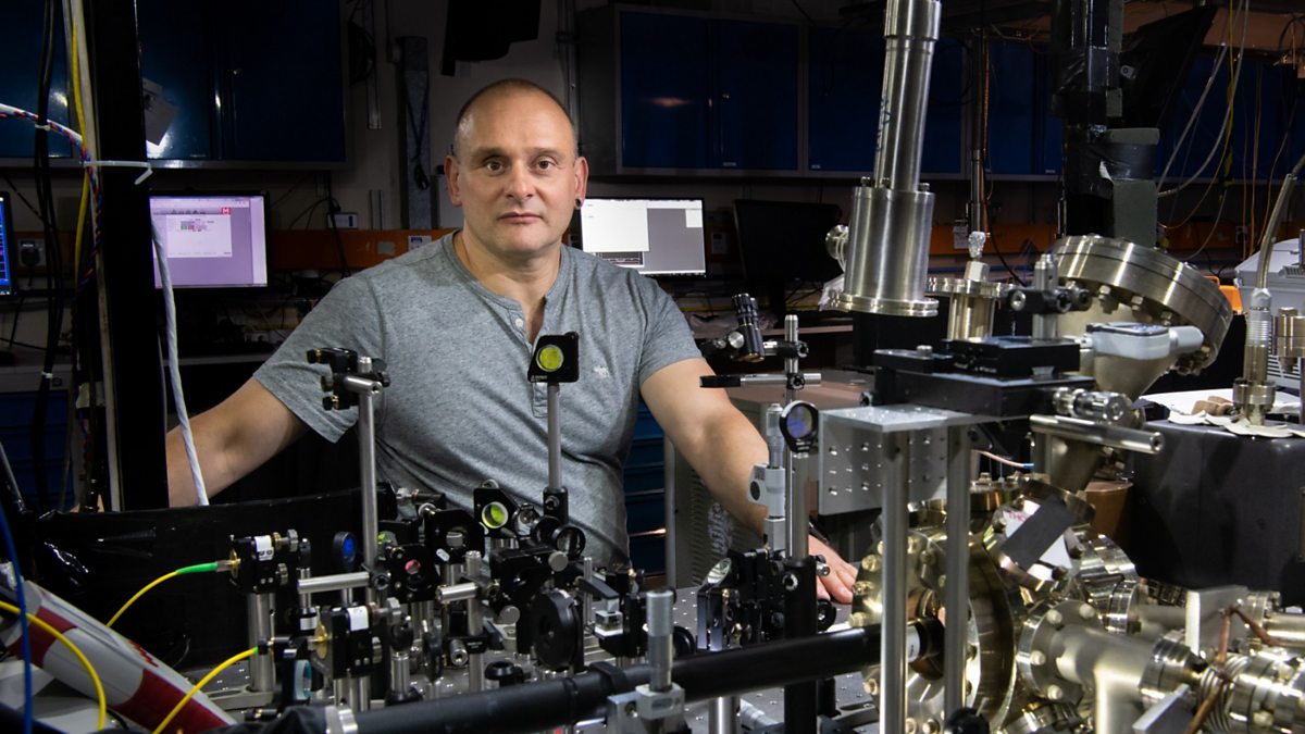 BBC World Service - CrowdScience, What is a quantum computer?