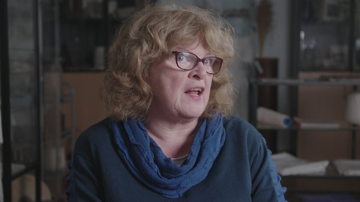 BBC Radio Ulster - Saol agus Sláinte na mBan, An tÁdh Dearg