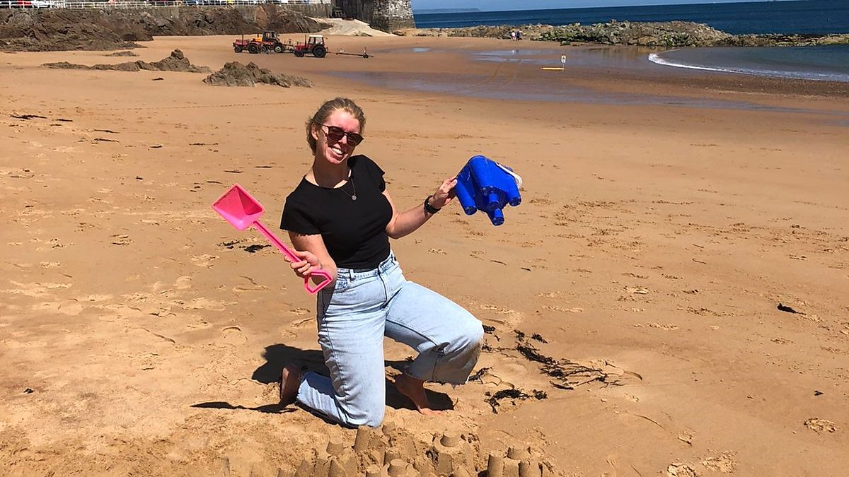 BBC Radio Jersey - Ashlea Tracey, 01/07/2022, Tim Vs Ash: Sandcastles