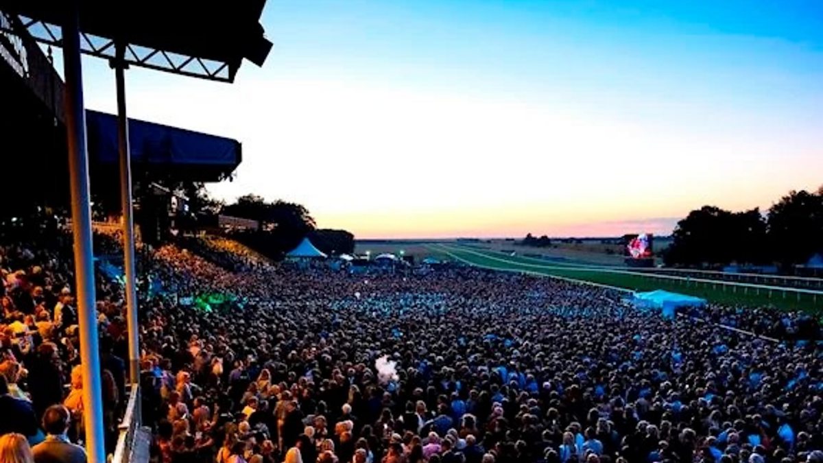 BBC Radio Cambridgeshire - Kev Lawrence, Newmarket Nights with Amy Starkey