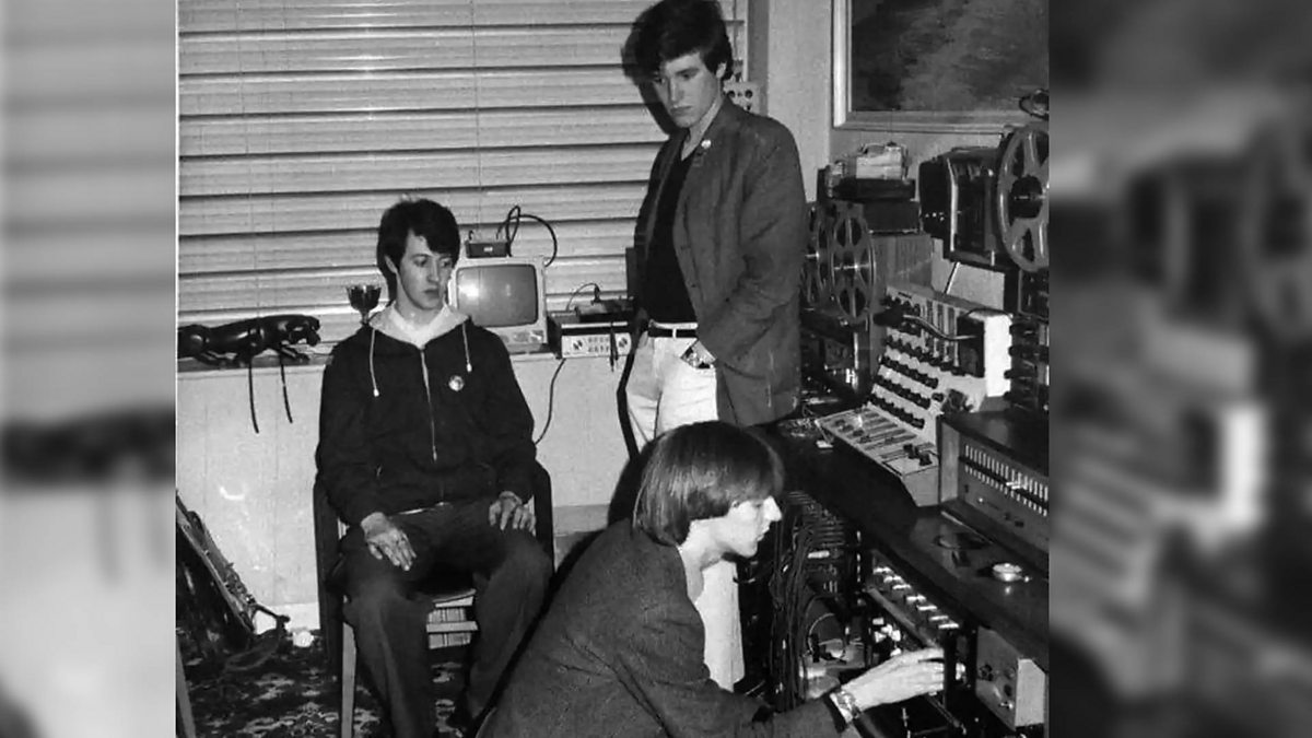 BBC Radio Sheffield - Paulette Edwards, 18/07/2022, The house that ...